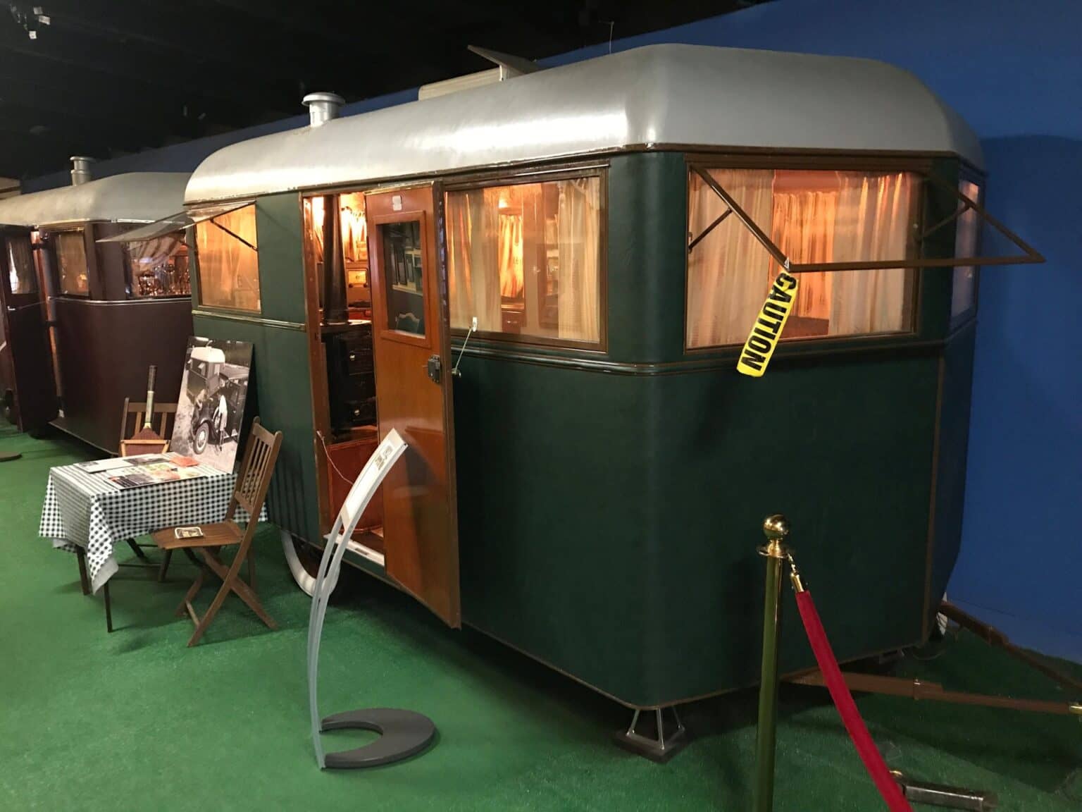 Volo Museum | World-Famous Cars, Movie Cars & Family Fun