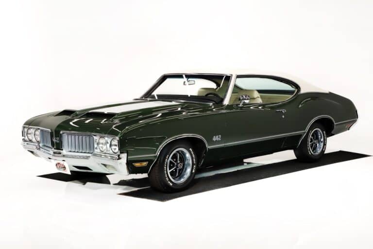 Classic & Rare Cars: Volo Museum automobiles