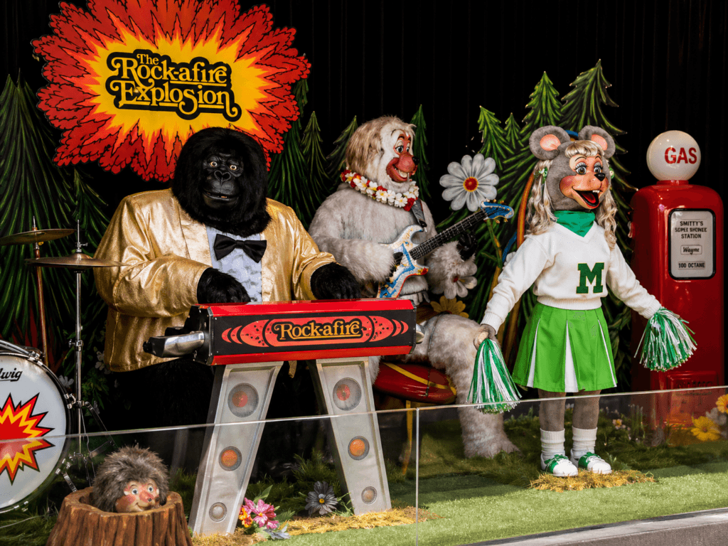 Rock-afire Explosion | Legendary Animatronic Band at Volo